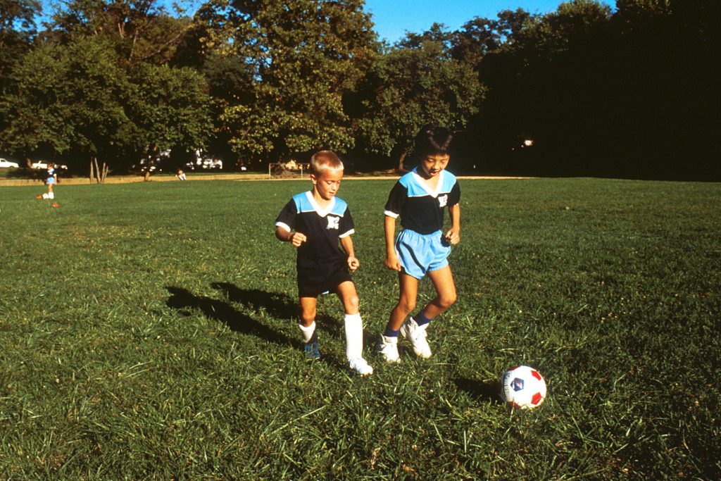 Children and Technology: Parent Guidelines for Every Age - IEEE ...